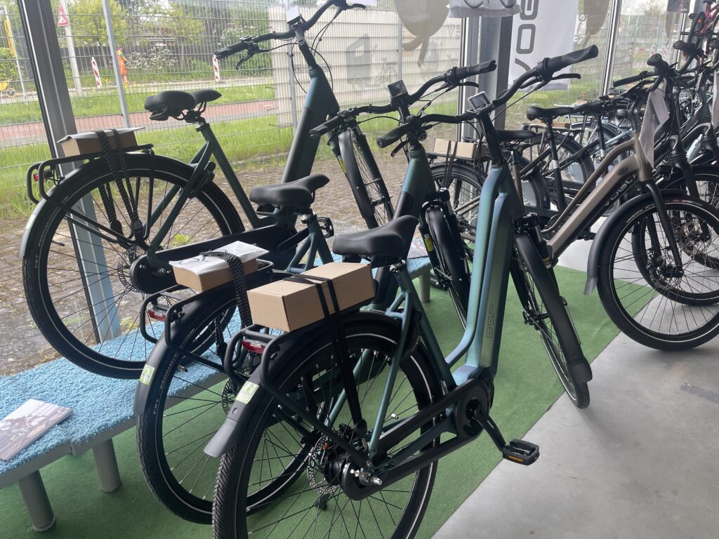 BSP MUSA E BIKE MIDIUM GEINTEGREERD ACCU MIDDENMOTOR 2023 emerald green mat - Fietsmaster